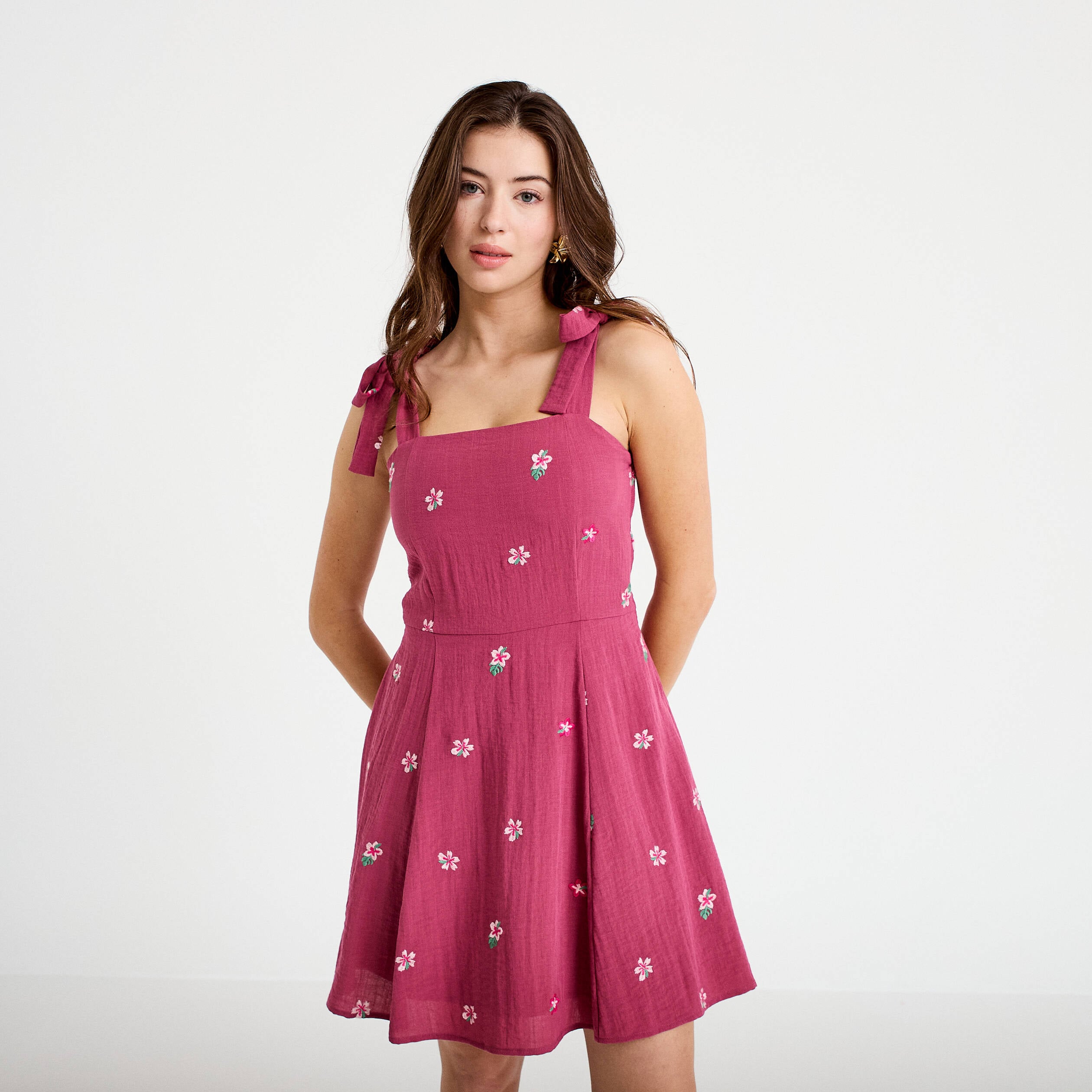 Robe patineuse courte à fines bretelles violet femme | Cache Cache