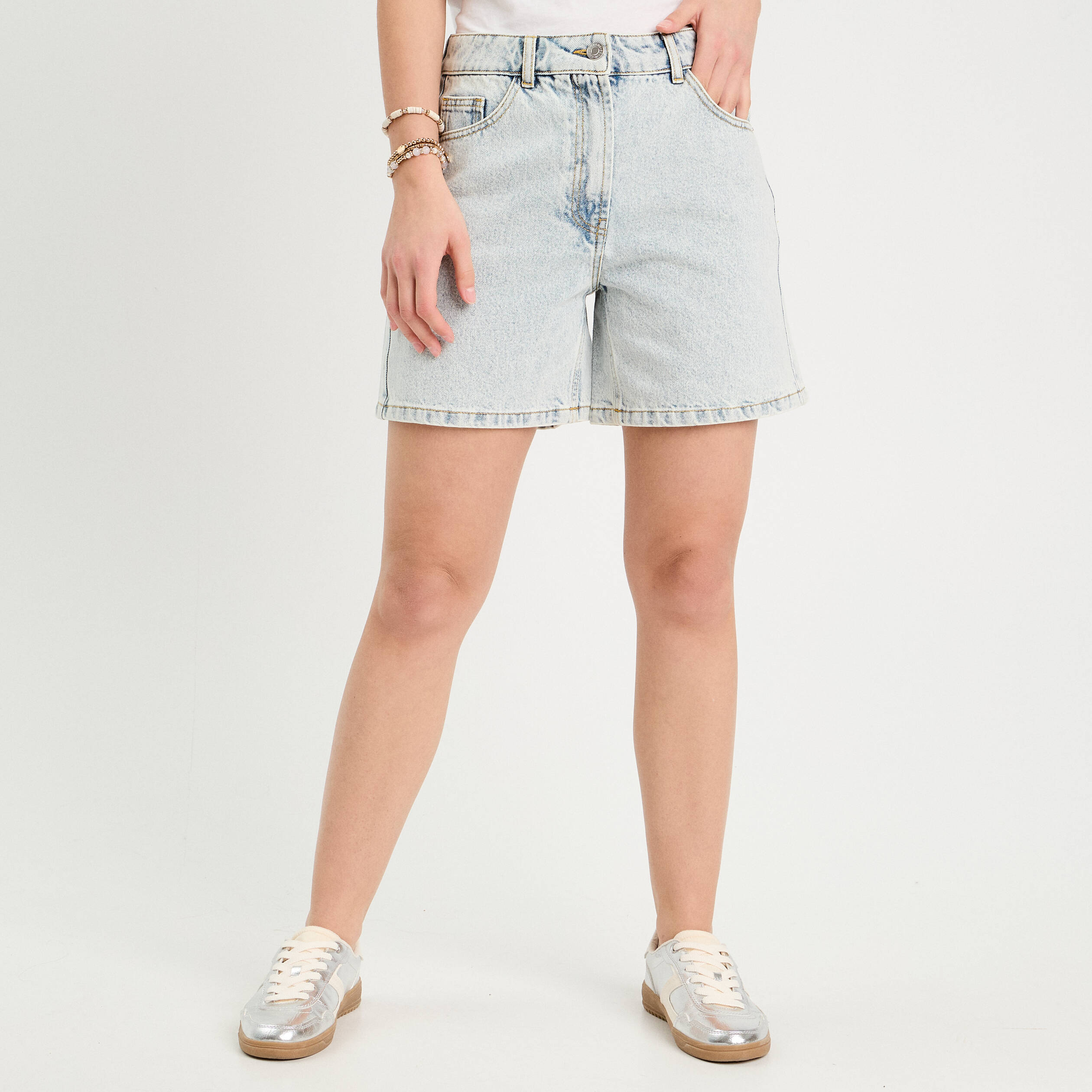 Short large en jean denim bleach femme | Cache Cache